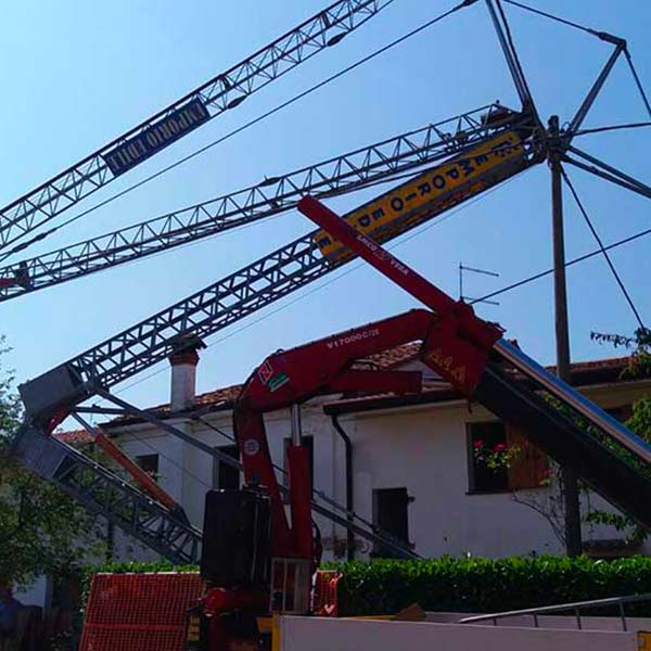 Gru Edile BENEDINI B22 - Vendita e Noleggio - Emporio Edile